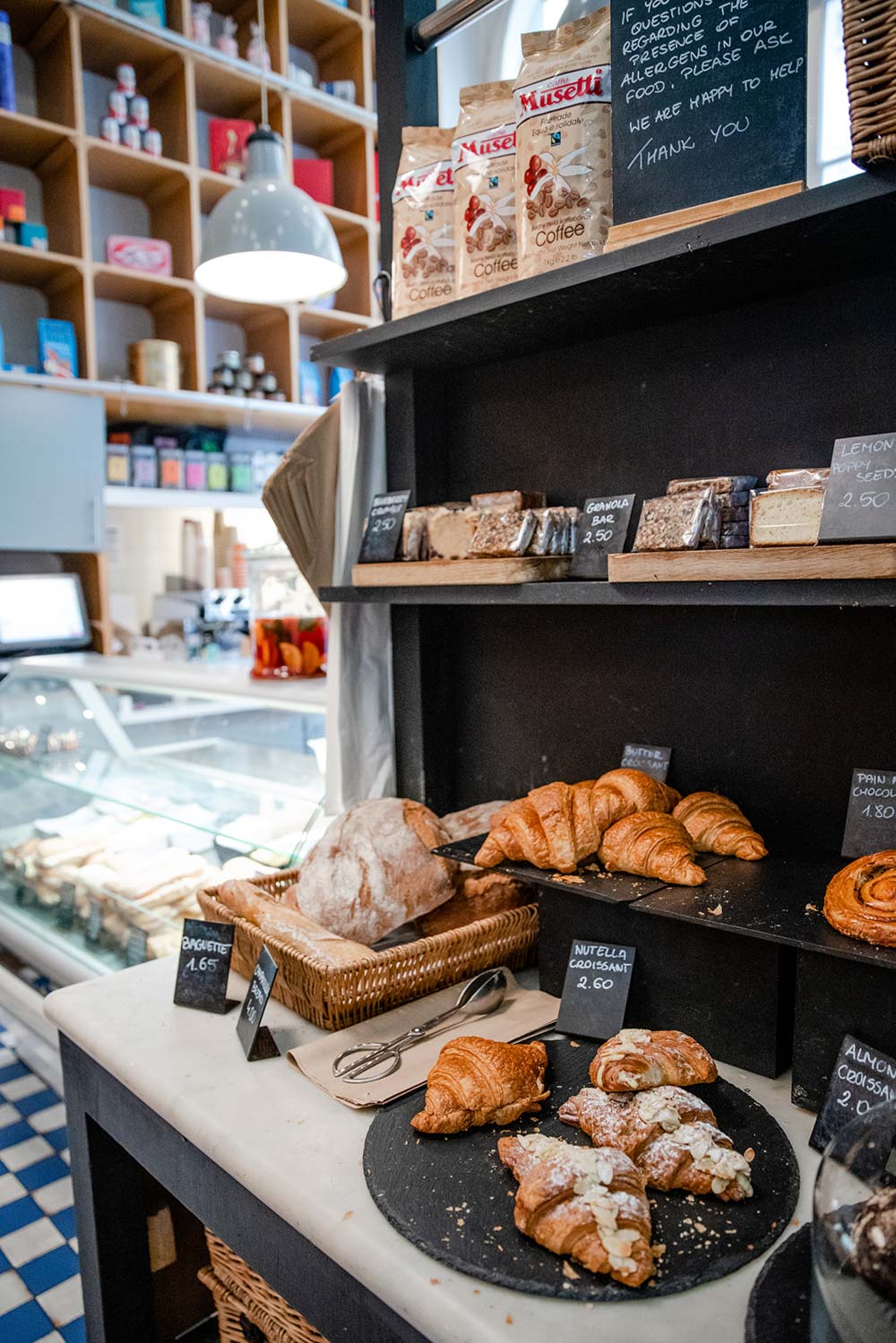 Exploring the hidden gems of London Bridge – Lost in the Midlands