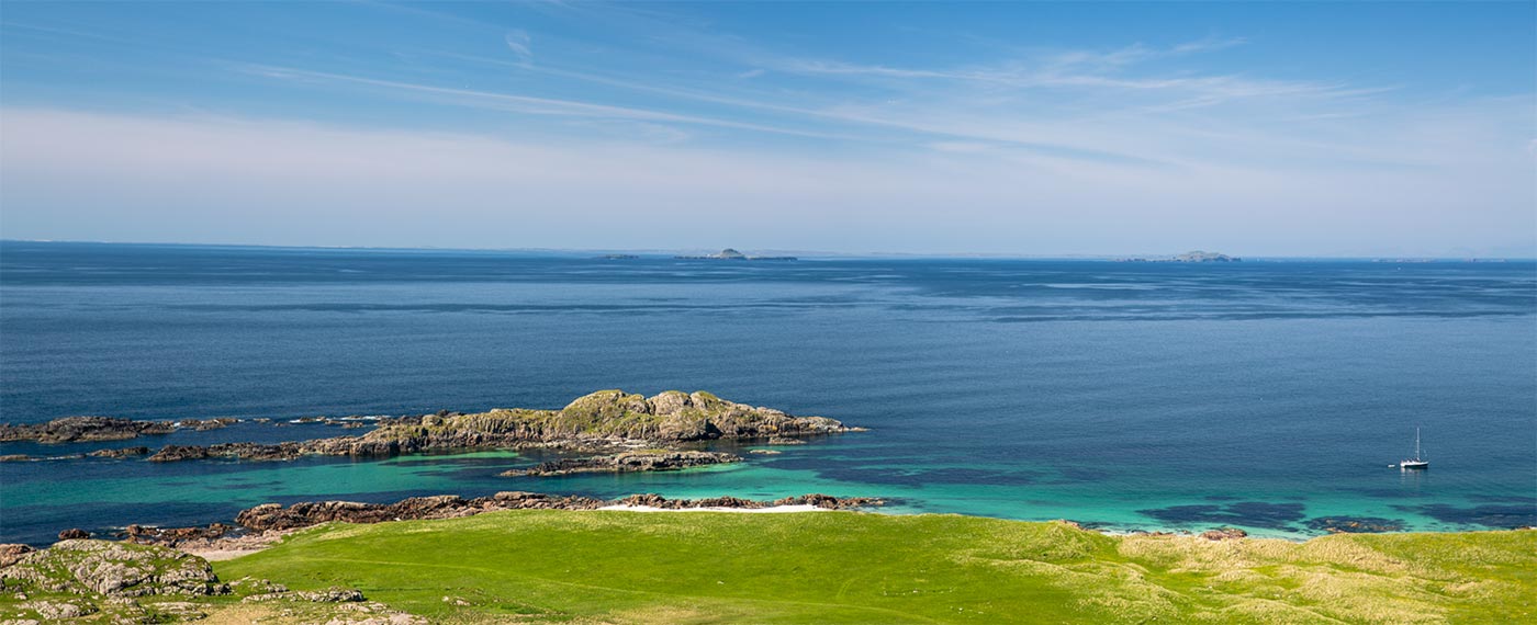 A perfect day trip to Iona, Scotland’s paradise island – Lost in the ...